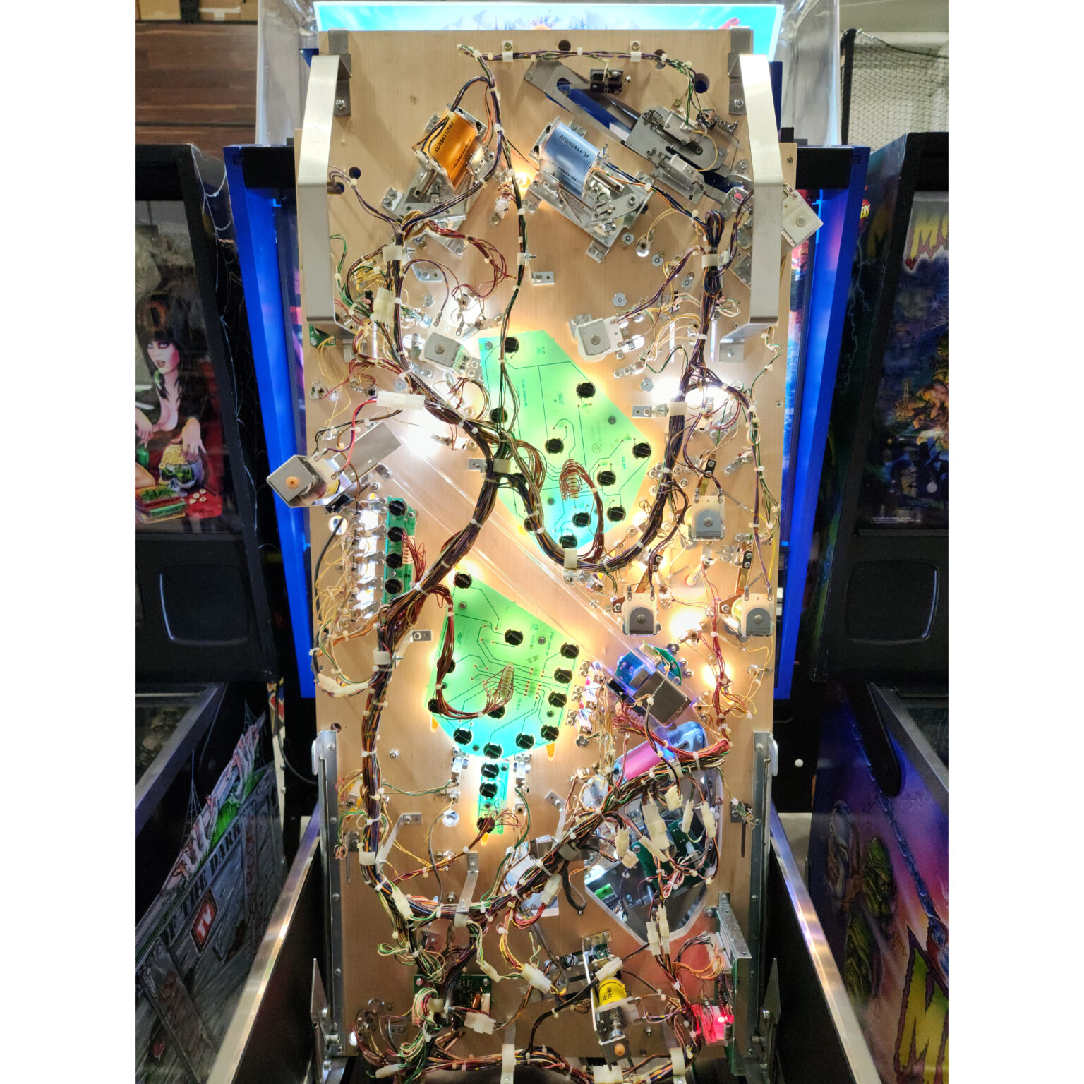 Buy White Water Pinball Machine by Williams (High End Restoration ...